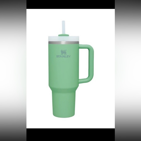 Stanley | Other | Stanley Quencher H2 0 Flowstate Tumbler 40oz In Jade ...